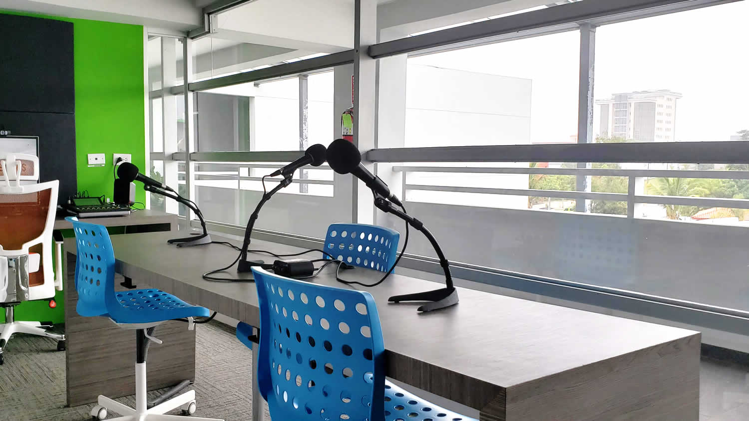 Conoce nuestros estudios | Webneticos Corp.